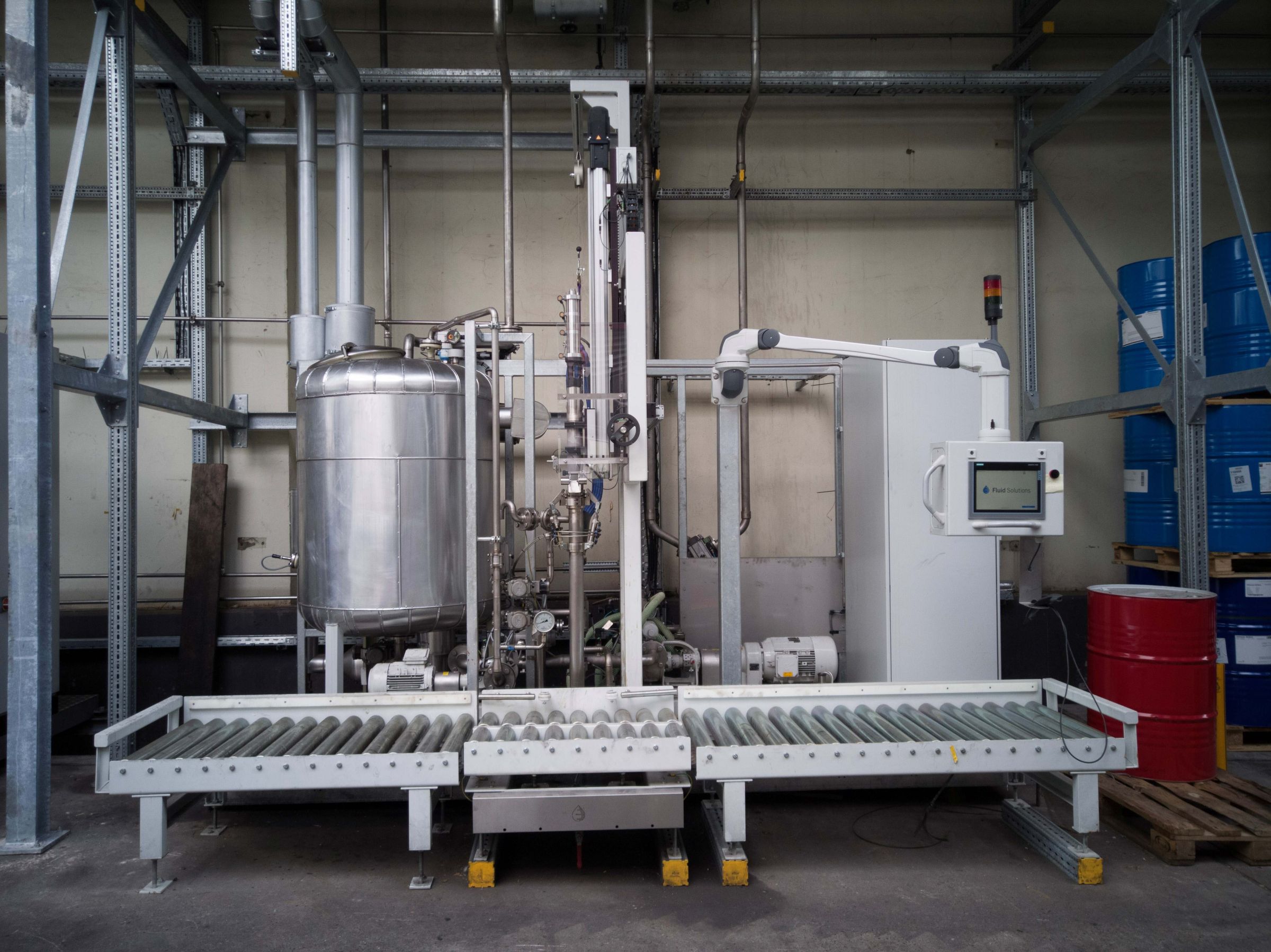 Drum Decanting Unit (DDU) / Fluid Solutions GmbH